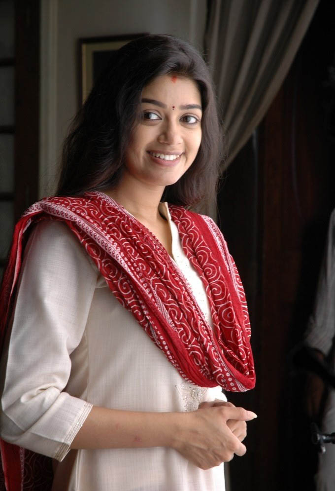 Chaya Singh Photos, Pictures, Wallpapers,