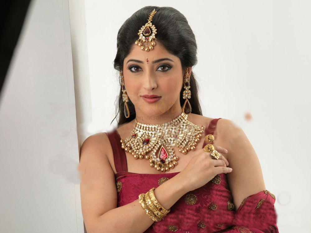 Lakshmi Gopalaswamy Photos, Pictures, Wallpapers,