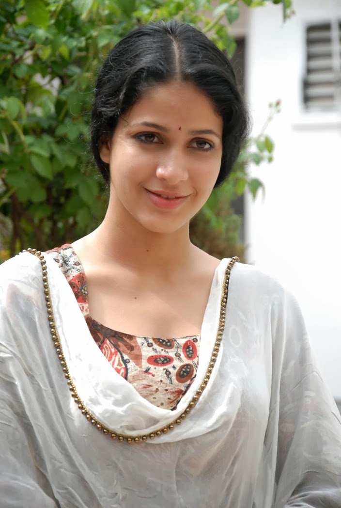 Lavanya Tripathi Age, Height, Movies, Biography, Weight, Photos