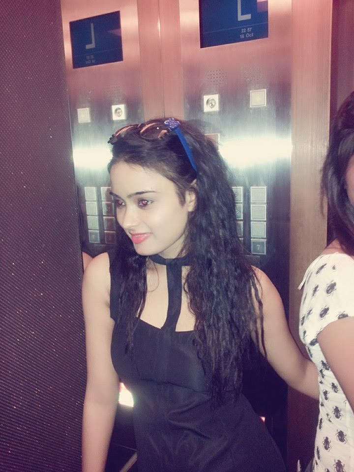 Nikita Pawar Photos, Pictures, Wallpapers,