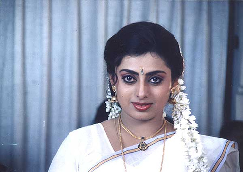 Priya Raman Photos, Pictures, Wallpapers,