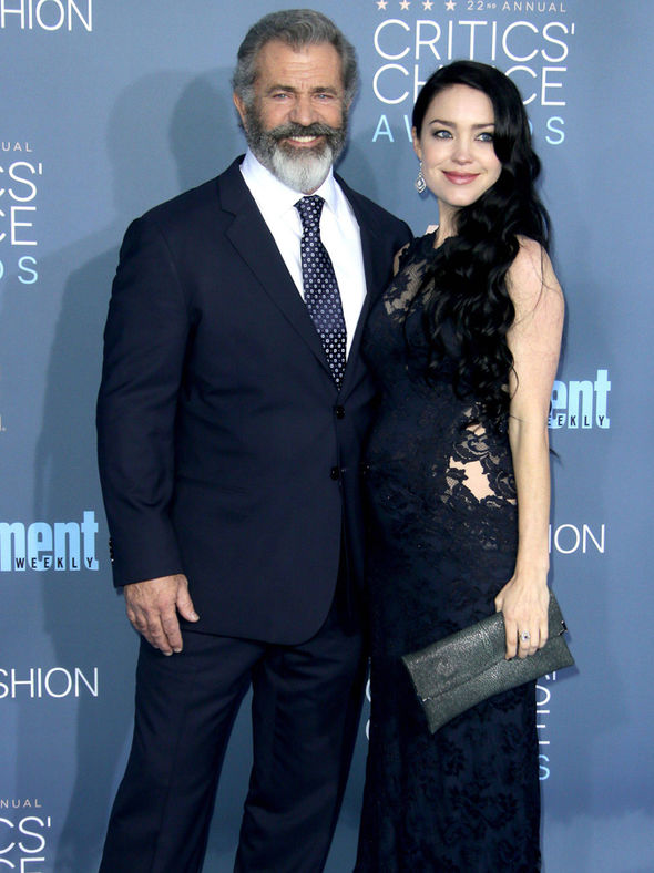Rosalind Ross Biography, Boy friend Mel Gibson, Son, career