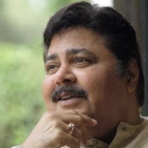Satish Shah Age, Movies, Biography, Photos
