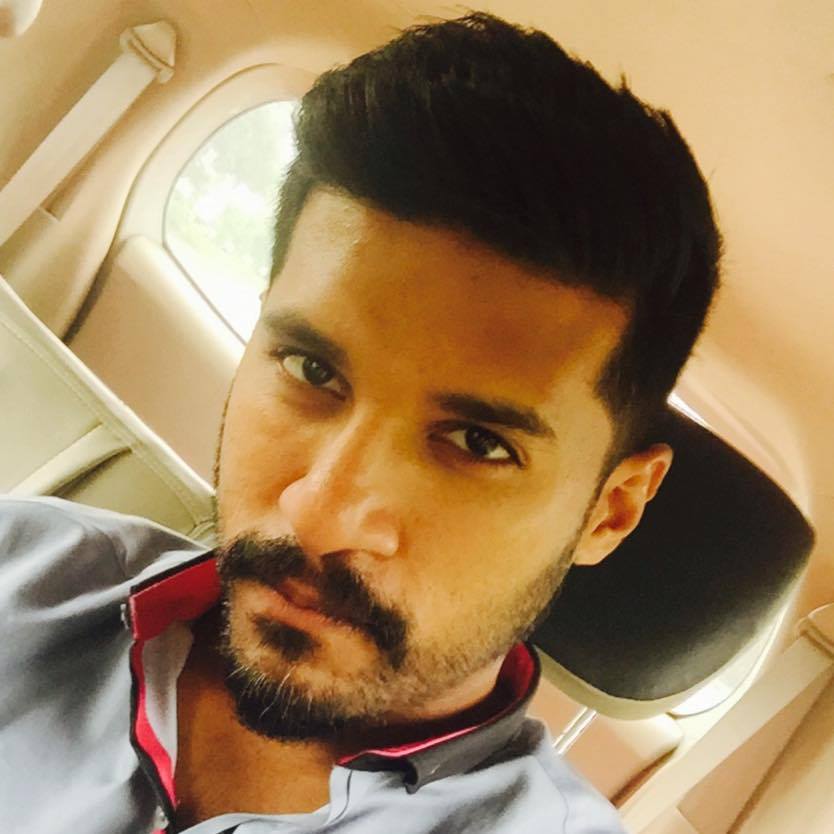 Vijay Yesudas Photos, Pictures, Wallpapers,